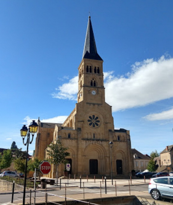 Église Sacré-Coeur, Charolles (Saône-et-Loire), France